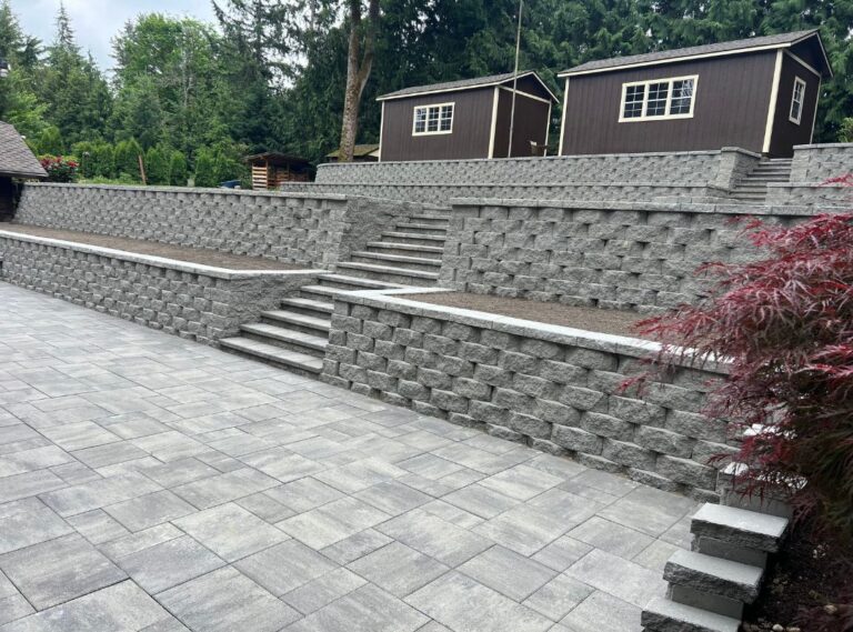 Retaining Wall Contractors & Hardscaping l King County, WA